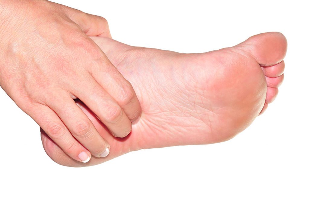 Plantar fasciitis: Signs, symptoms and treatment options | Dr Geier
